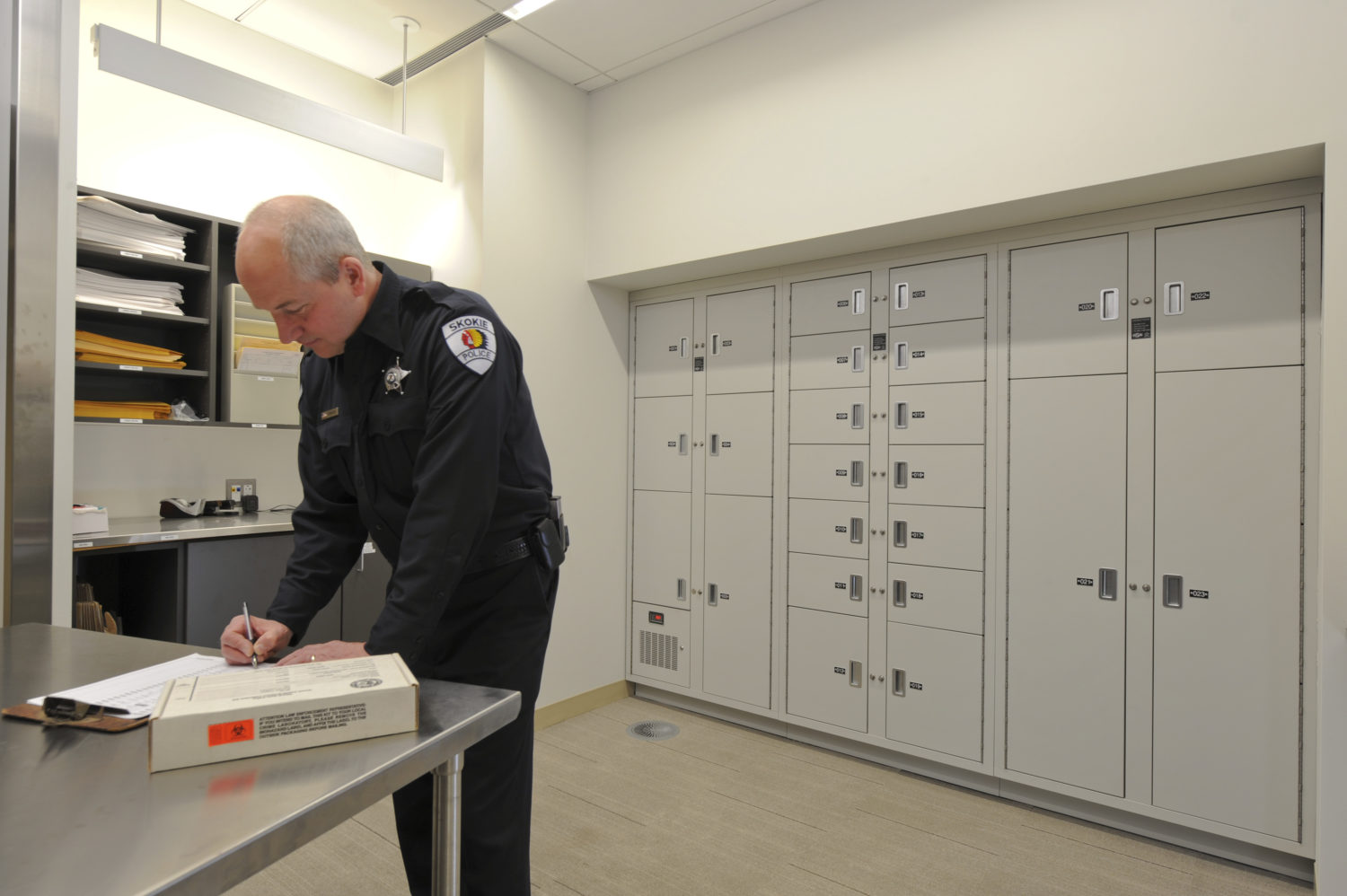 SPACESAVER - Evidence Lockers - SYSTEMCENTER