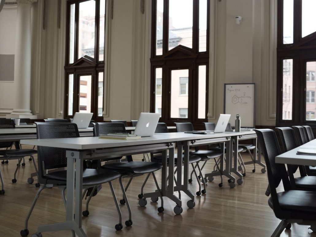 SYSTEMCENTER - Shcool training room furniture
