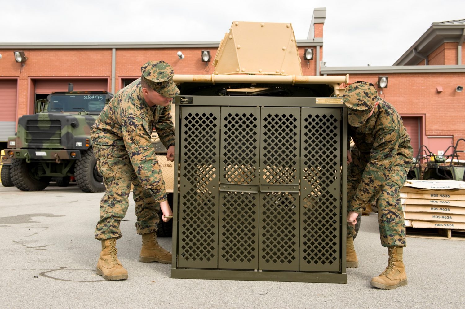 SYSTEMCENTER - Spacesaver weapons racks and weapons cabinets