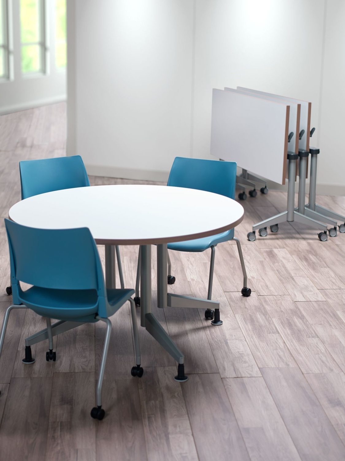 KI - Doni Stack Chair - SYSTEMCENTER