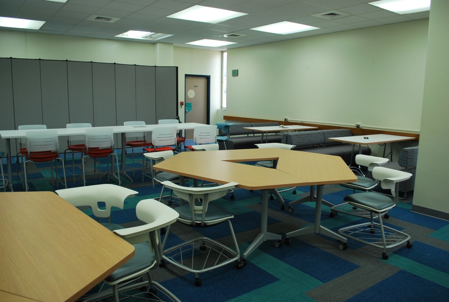 17068 - UH Maui College Library - SYSTEMCENTER